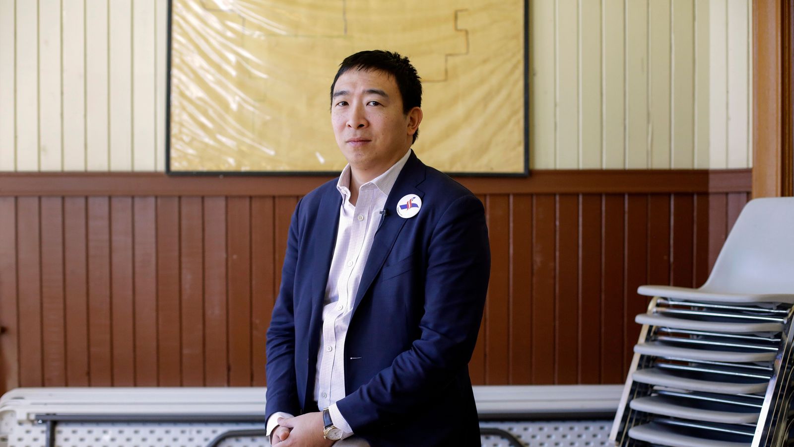 2020 presidential hopeful Andrew Yang closes in on donor benchmark