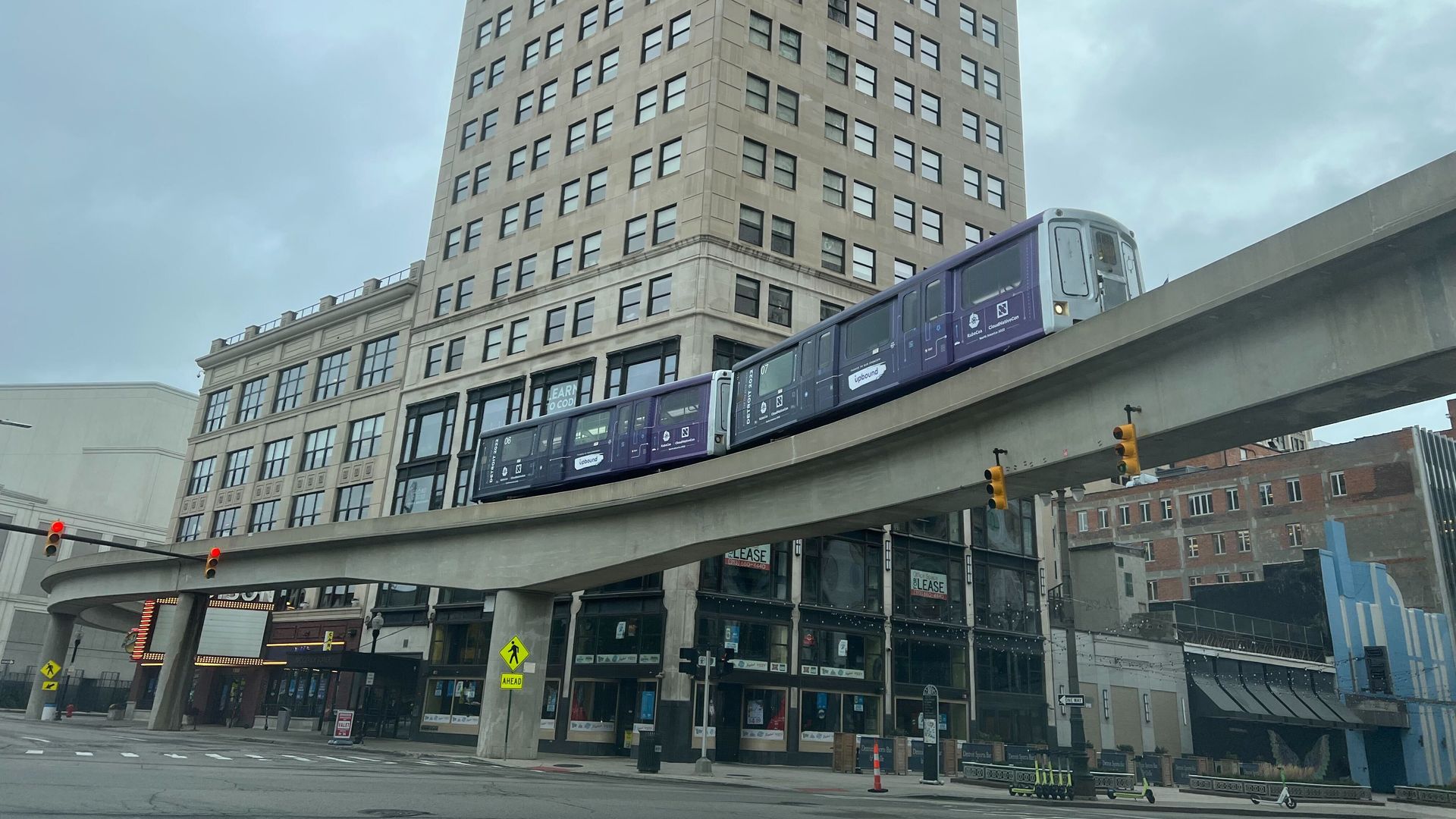 Detroit People Mover Eyes Expansion Possibilities Axios Detroit
