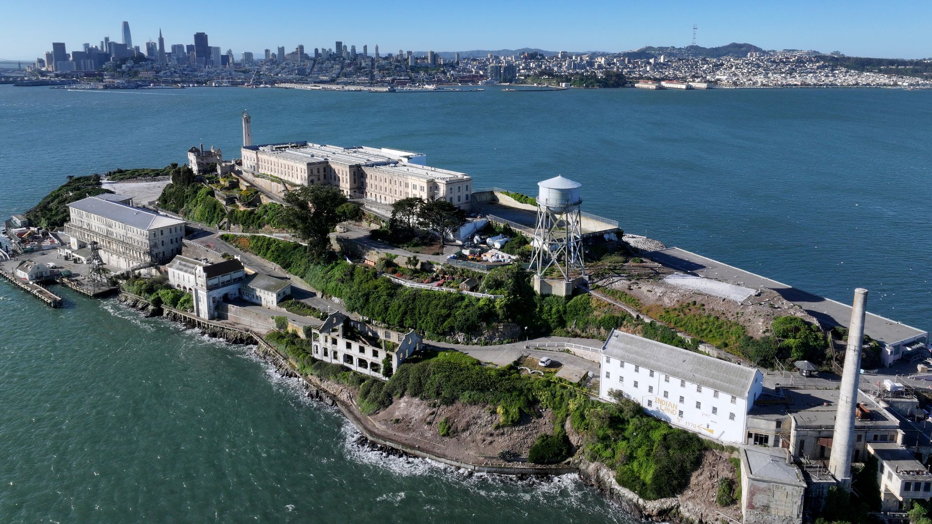 Here's what it'd actually take for Trump to reopen Alcatraz as a prison ...