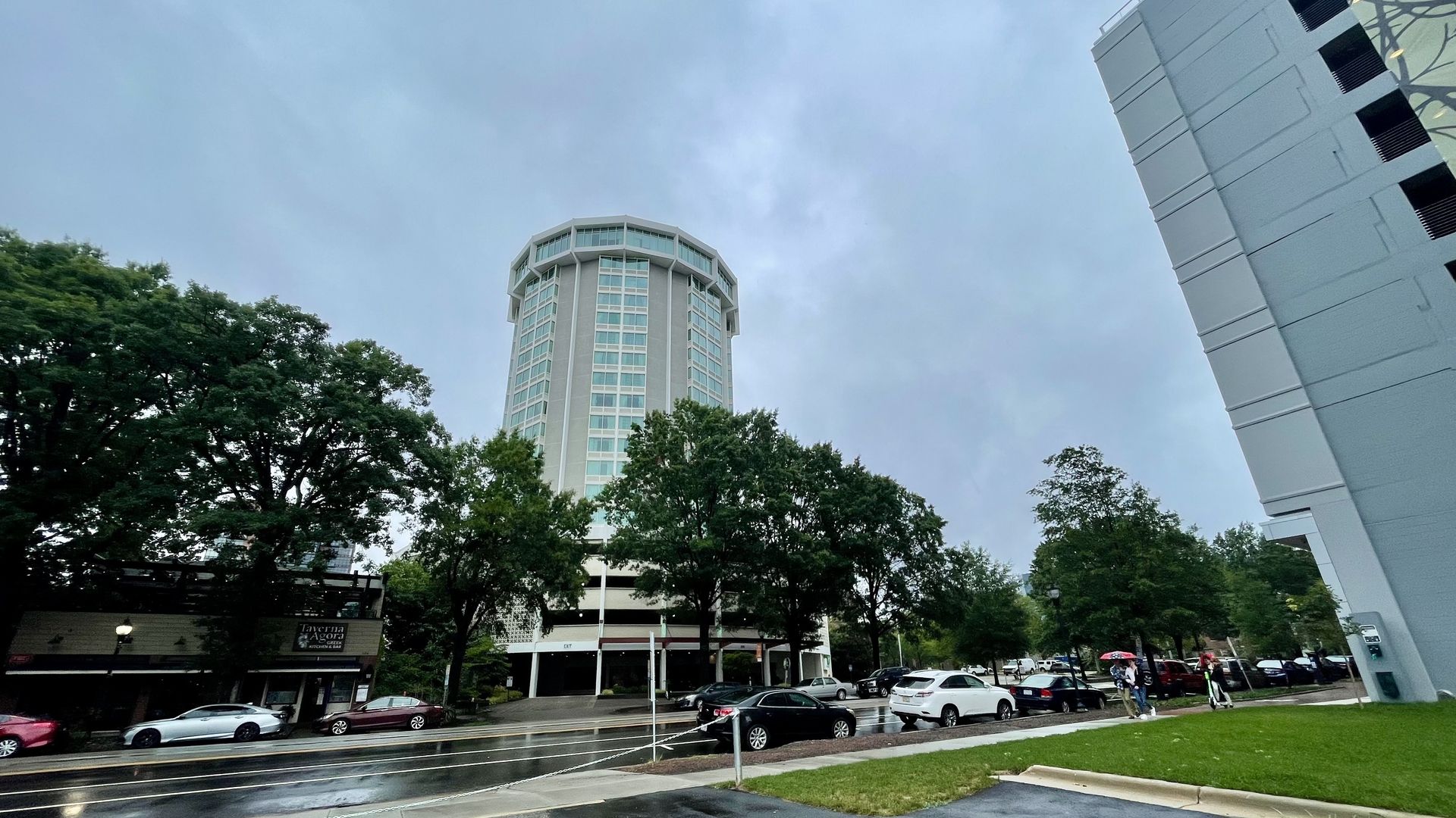 New hotel plans submitted for former Holiday Inn property - Axios Raleigh