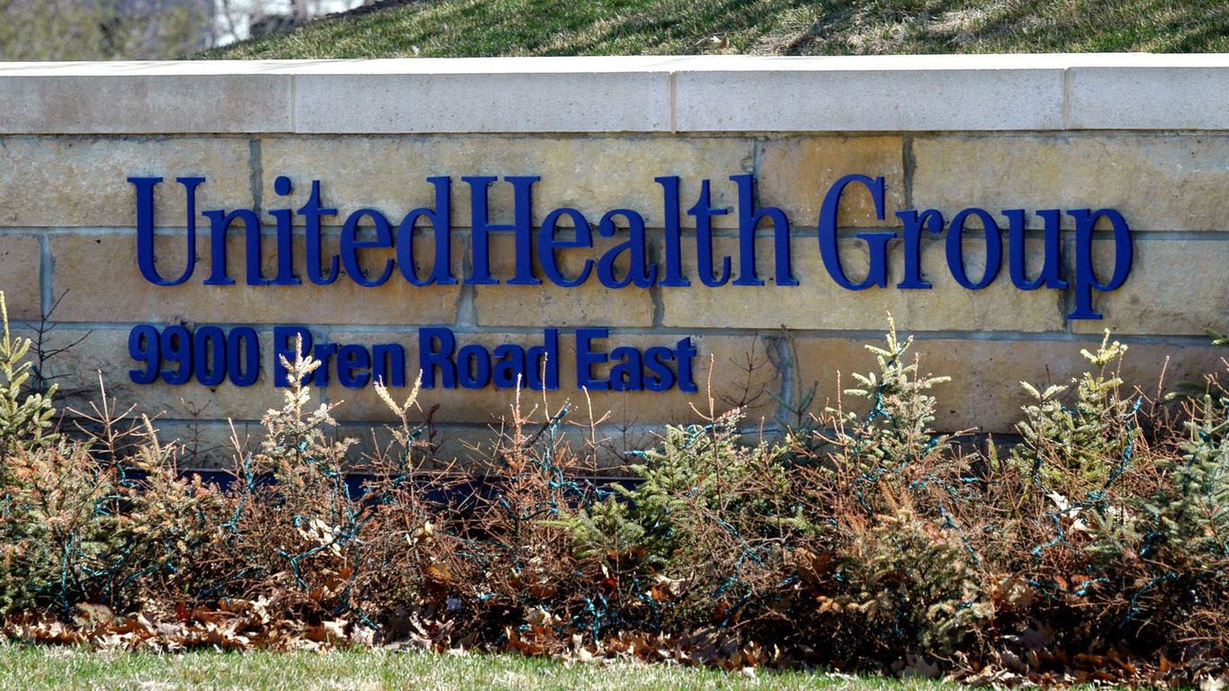 UnitedHealth Group, Walmart ink partnership