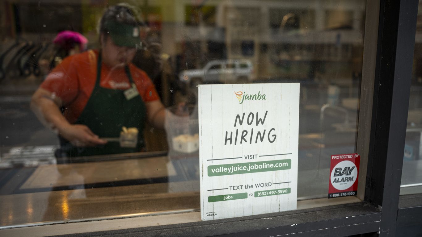 ADP data shows cooling jobs market ahead of government payrolls