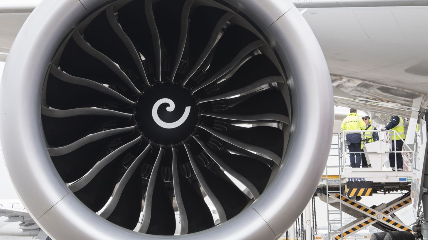 Boeing reportedly has deal to expand aerospace services biz