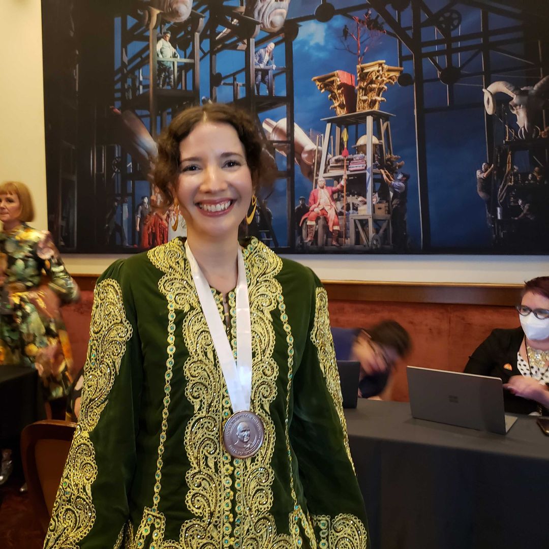 Everett Cook - Axios