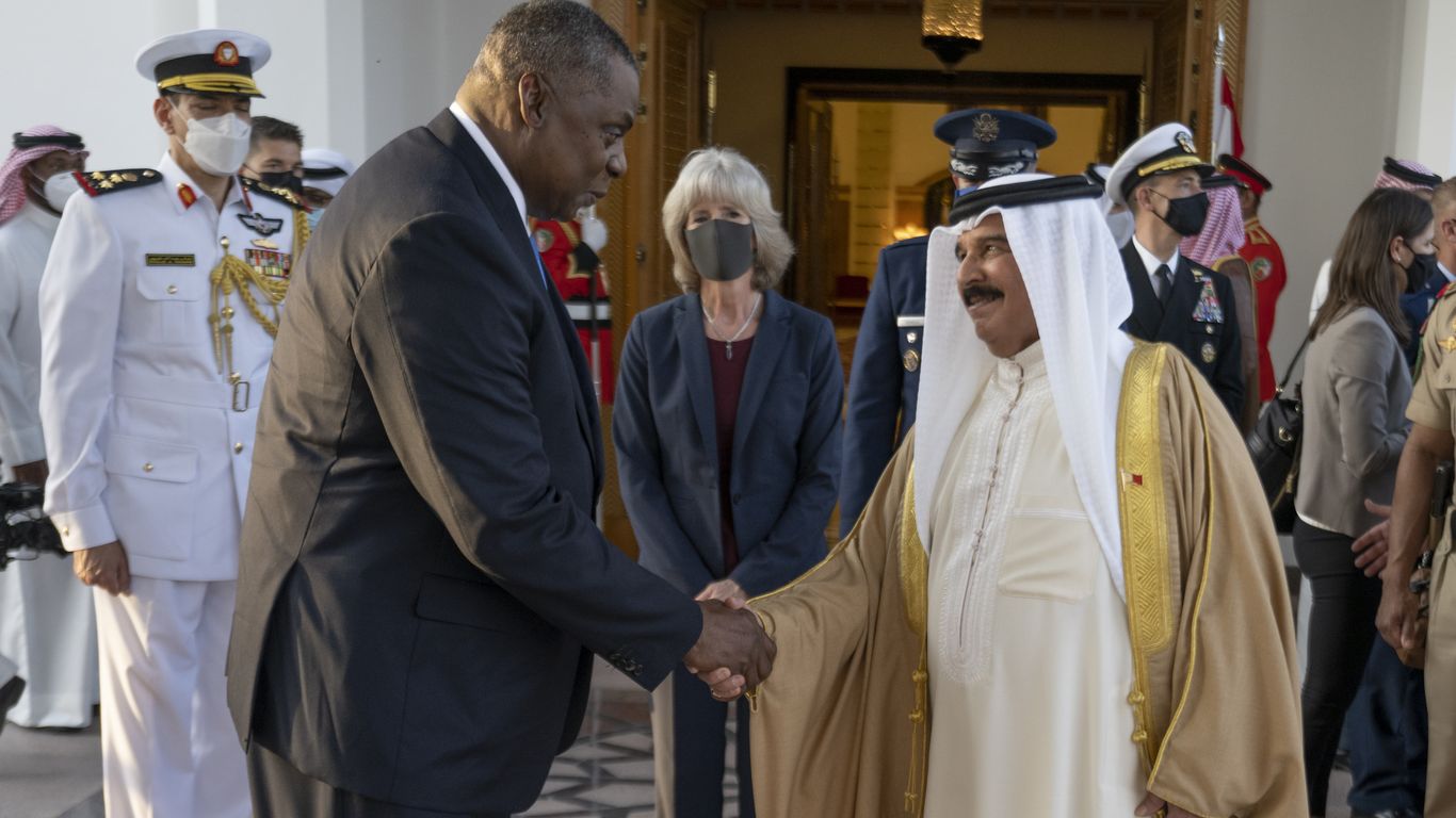 Bahrain scolds new U.S. ambassador for meeting with activists