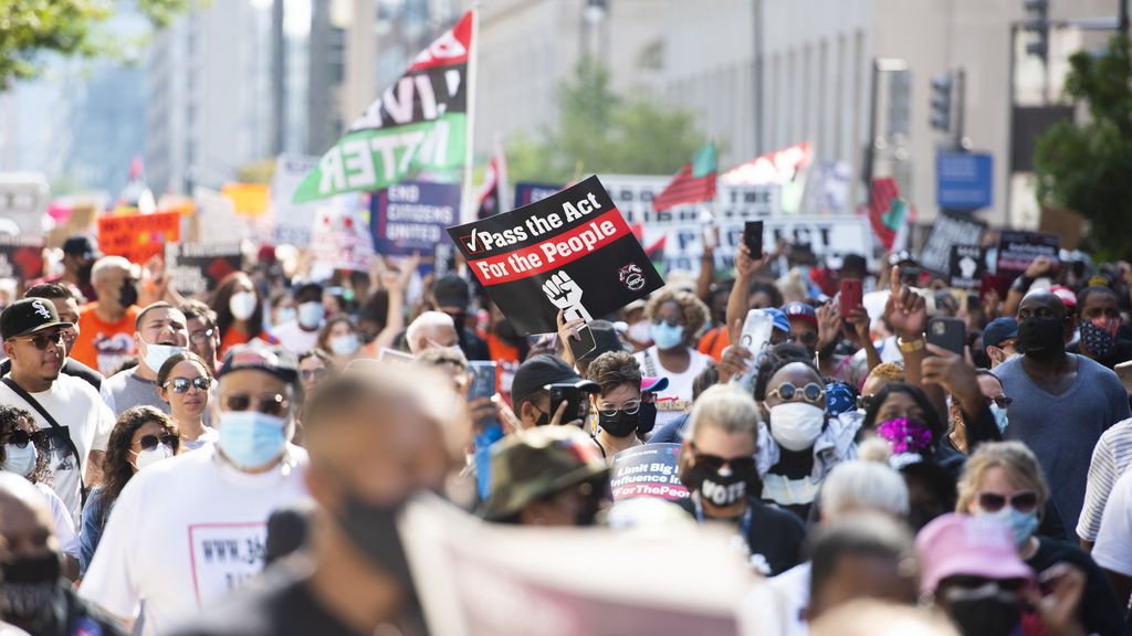 March On For Voting Rights draws thousands to Washington, D.C. — photos
