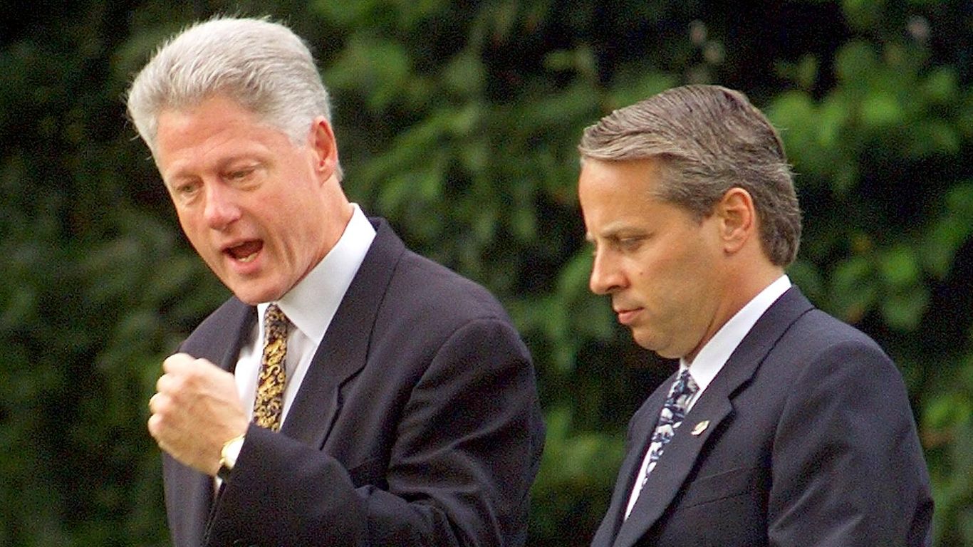 Former Bill Clinton advisor Doug Sosnik outlines headwinds Dems face in ...