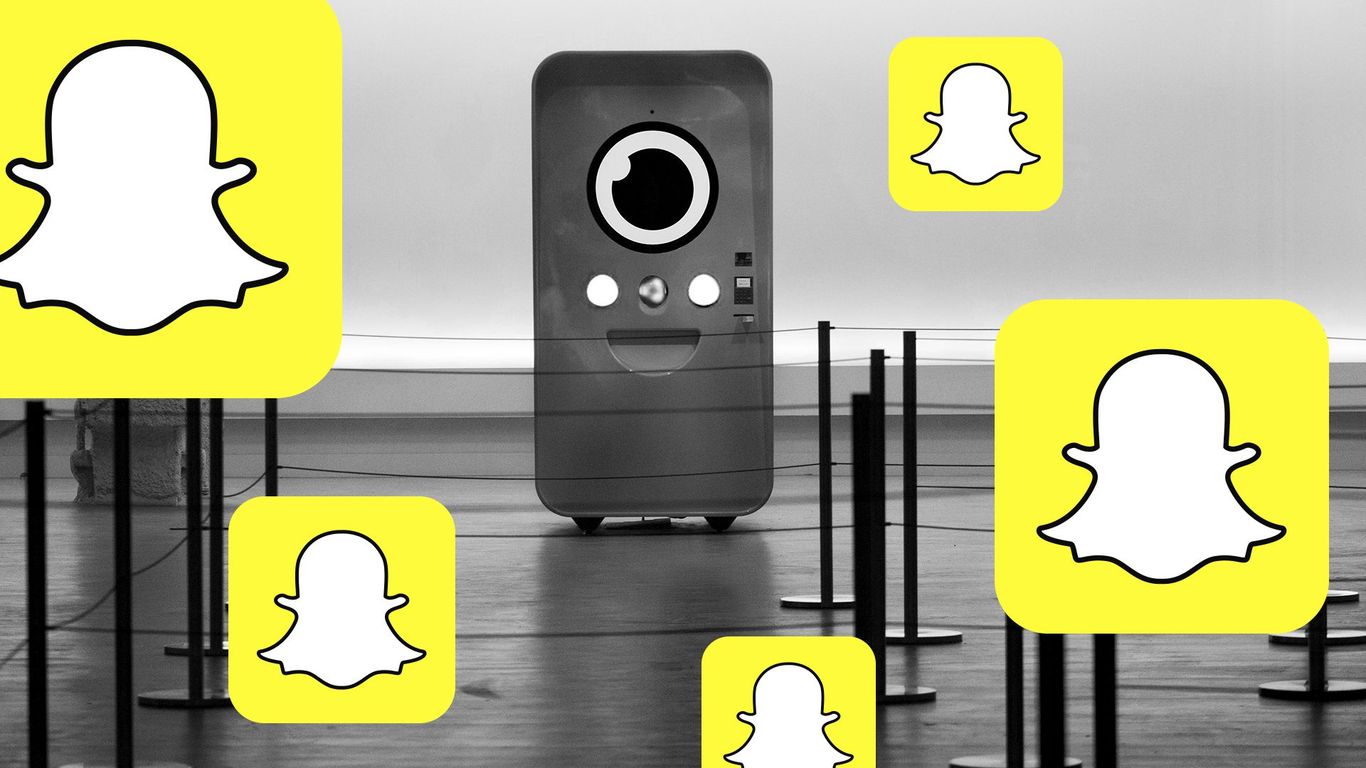Snapchat loses users for the first time after controversial redesign