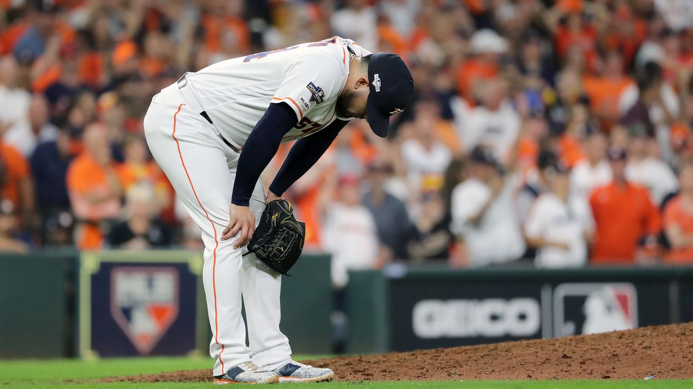 Astros fire assistant GM after finding tirade was aimed at female reporters