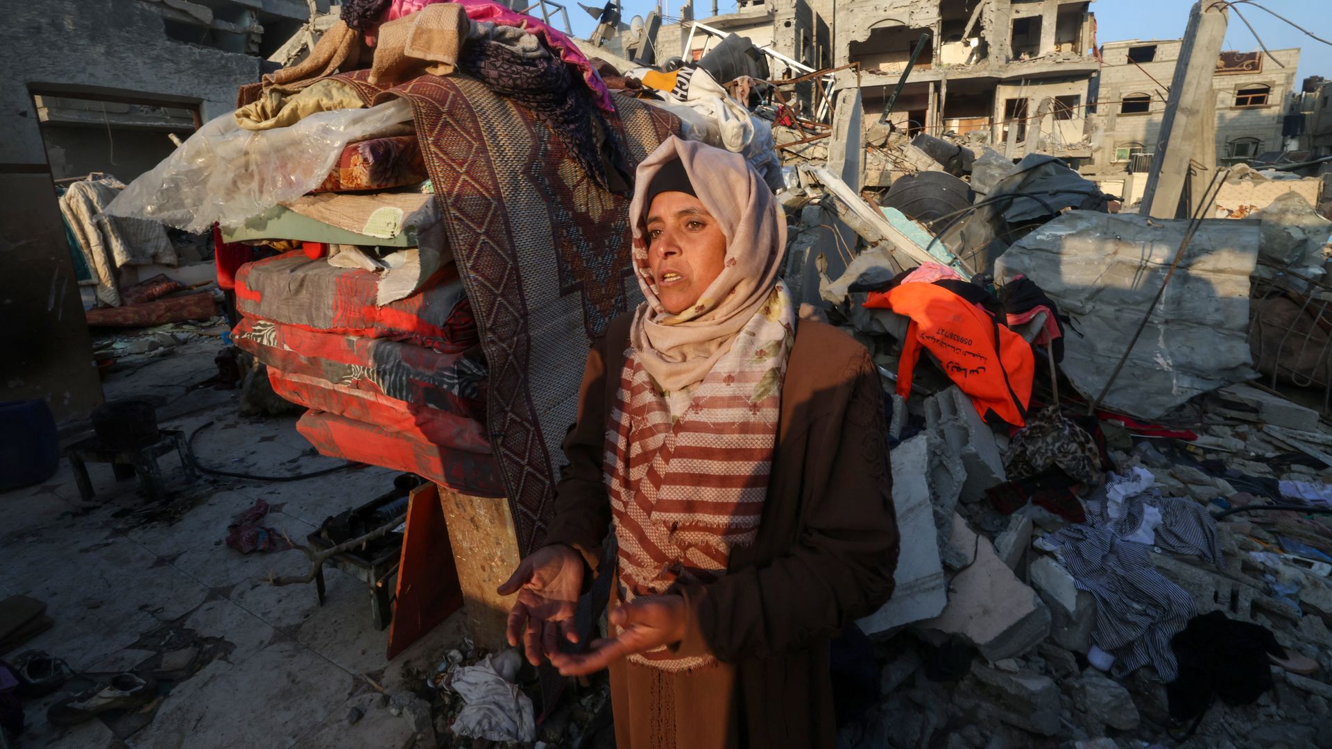 Palestinians in Gaza "living a disastrous life" after 100 days of war