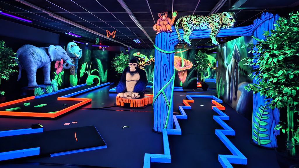 Try Glow Putt Mini Golf, a perfect spot for a Columbus, Ohio, date ...