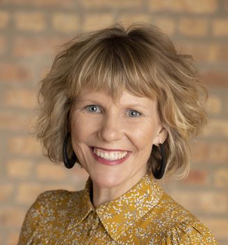 Carrie Shepherd - Axios