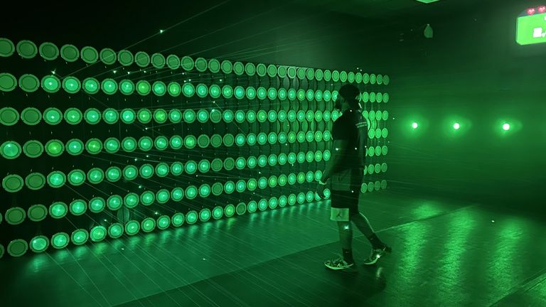 Laura Barrero - Axios