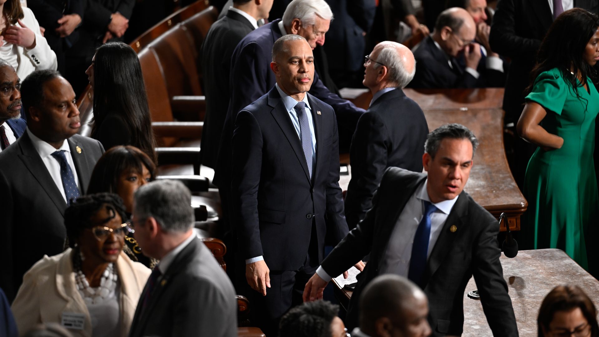 Jeffries defends Democratic outbursts at State of the Union