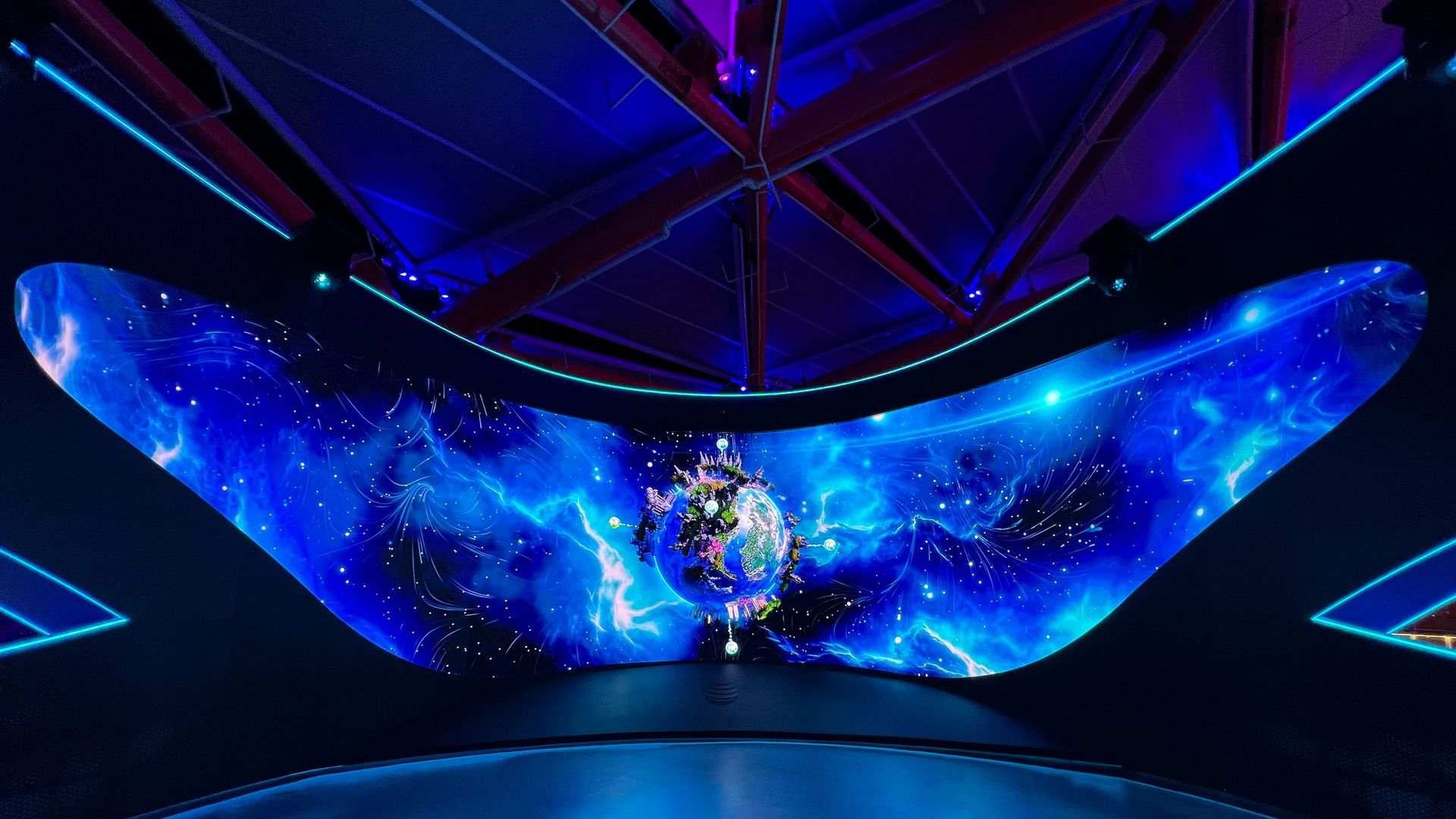 Exclusive: Clippers' Intuit Dome debuts AI-powered fan experience