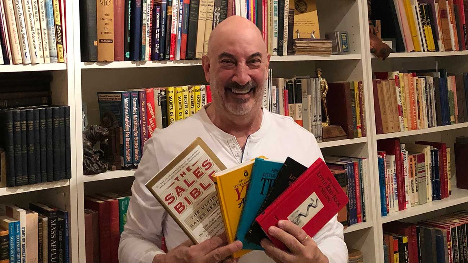 How I Work: Jeffrey Gitomer, the international King of Sales - Axios ...