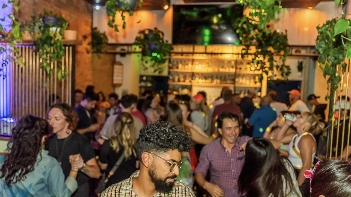 Alibi Bar & Place in Salt Lake City to close after sale - Axios Salt ...