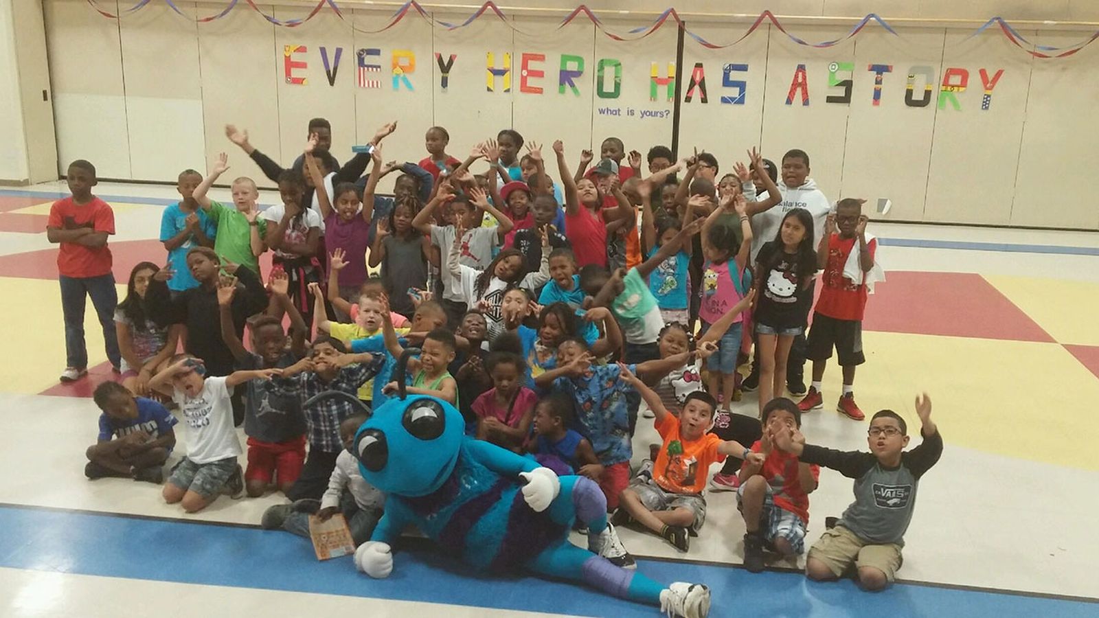 Dominique Stone - Axios