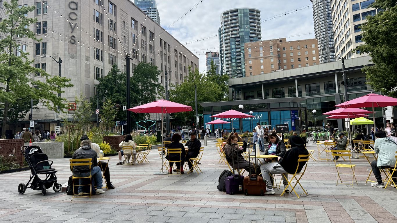 Downtown Seattle's Westlake Park reopens after renovation - Axios Seattle
