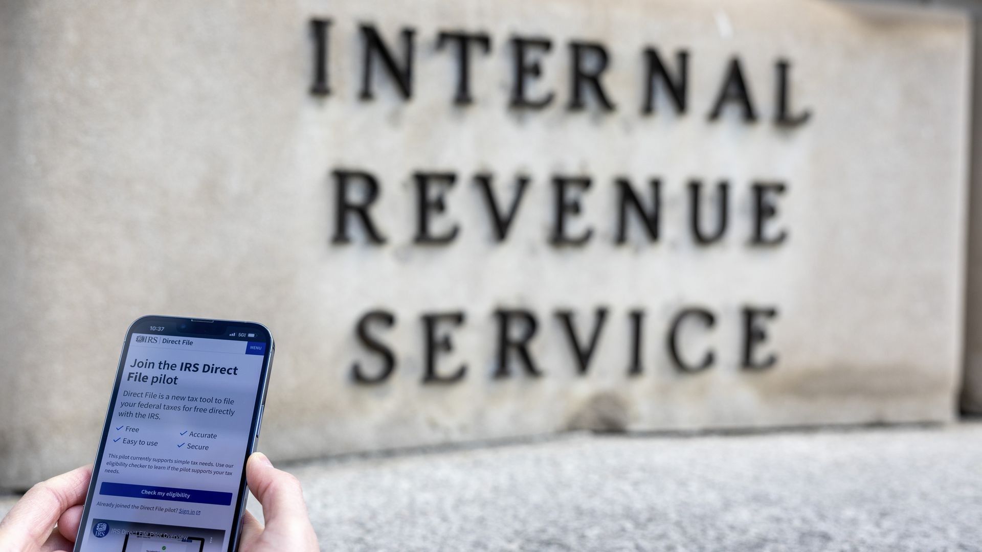 Taxes 2024: IRS tax deadline is April 15 to file a tax return or extension