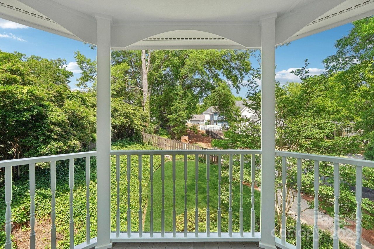 Hot homes: 4 houses for sale in Charlotte ranging from $435K to $1.49M ...