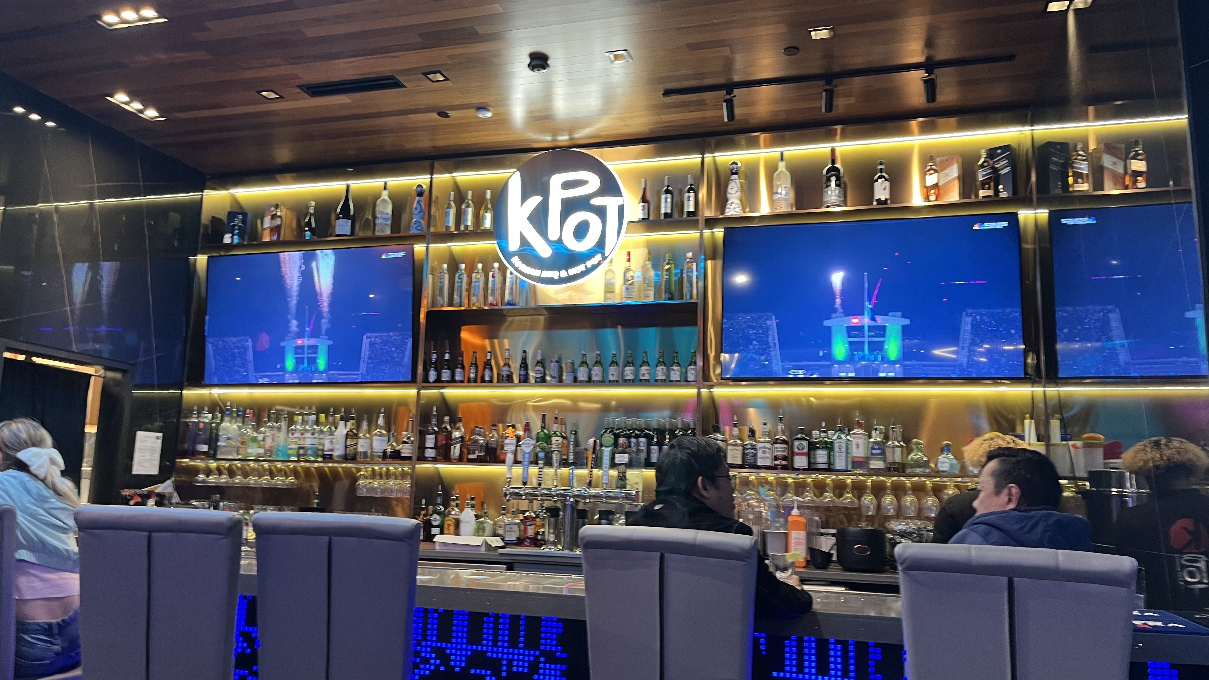 We tried KPot Korean BBQ and Hot Pot in West Des Moines - Axios Des Moines