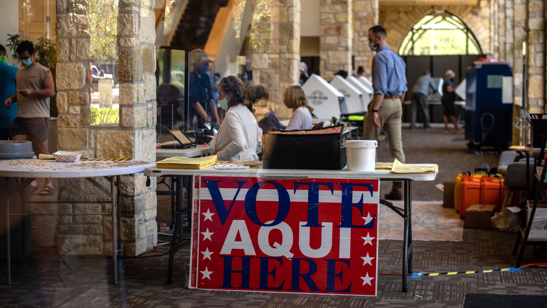 Texas early voting surpasses 2016's total turnout