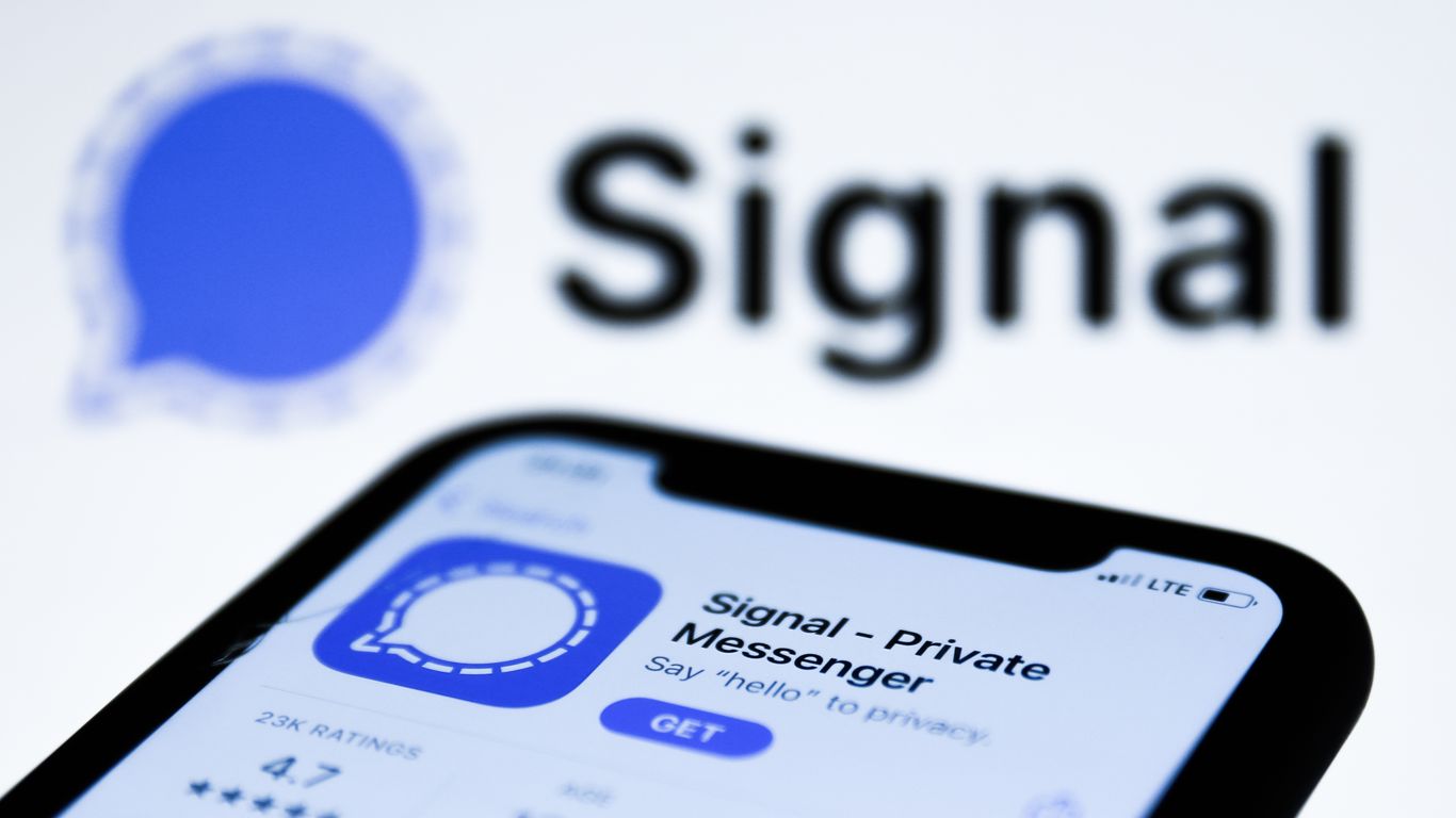 Signal to roll out Snapchat-like "stories" feature