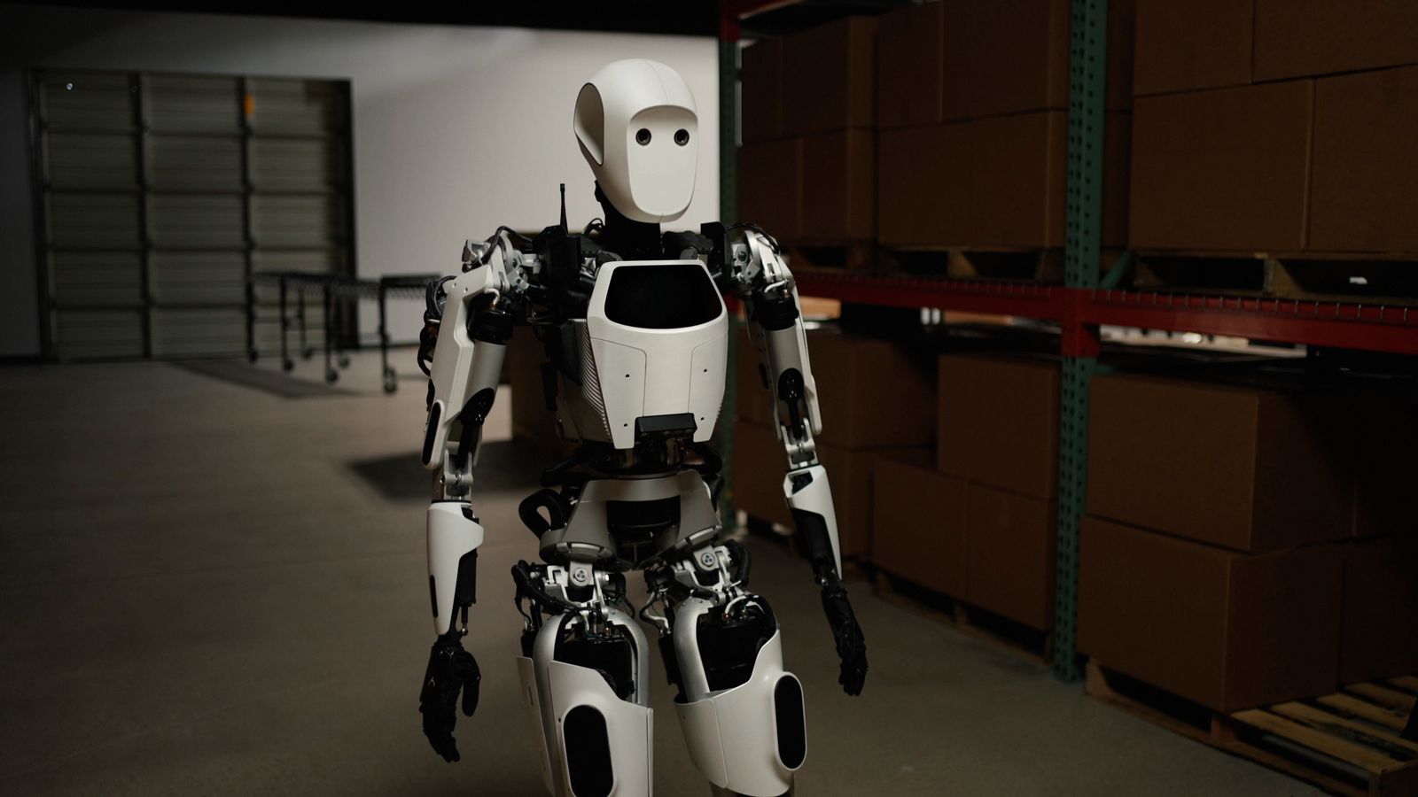 Humanoid robots are now working side by side humans in warehouses