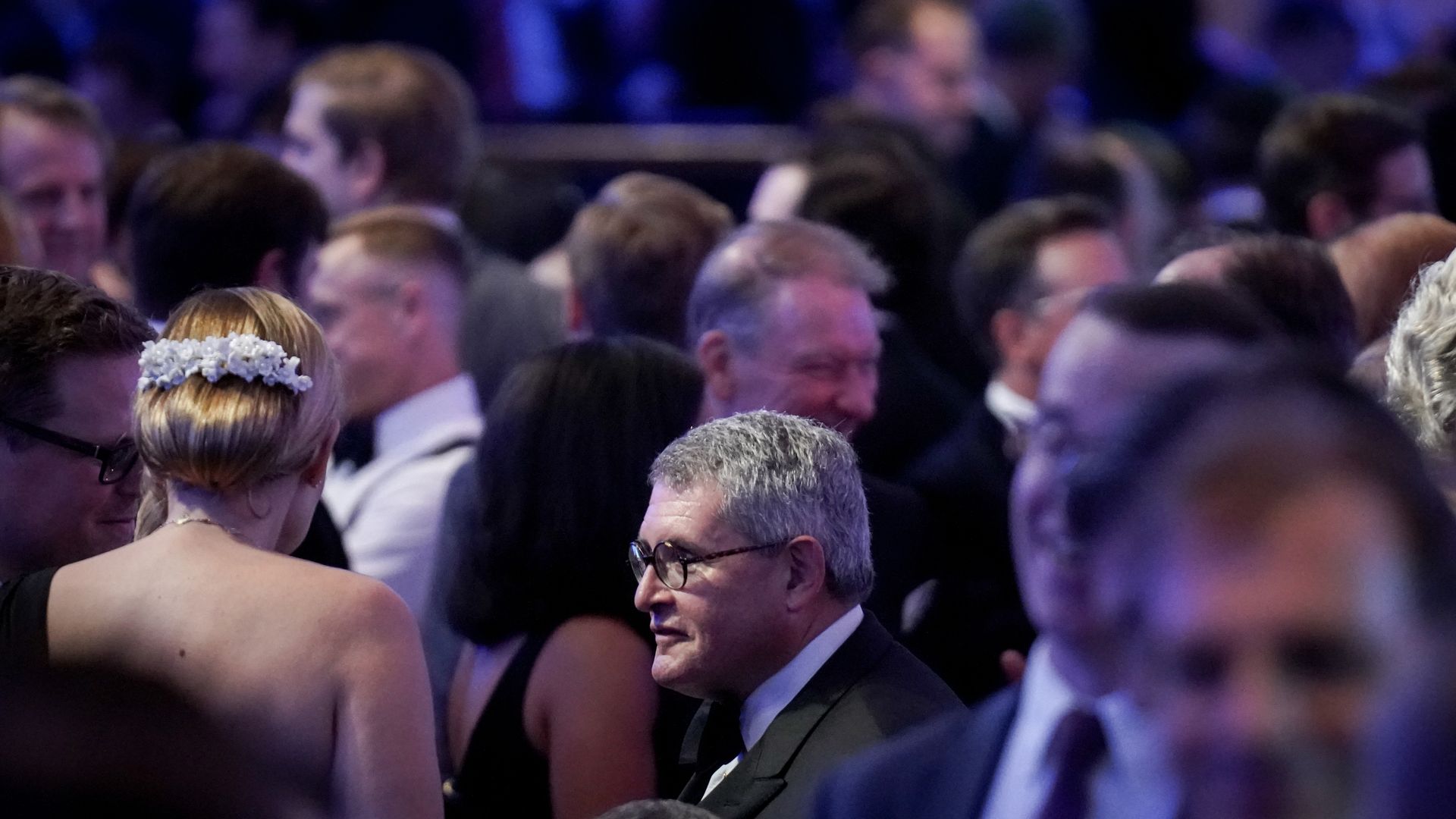 Conservative activist Leonard Leo threatens funding for right-wing groups