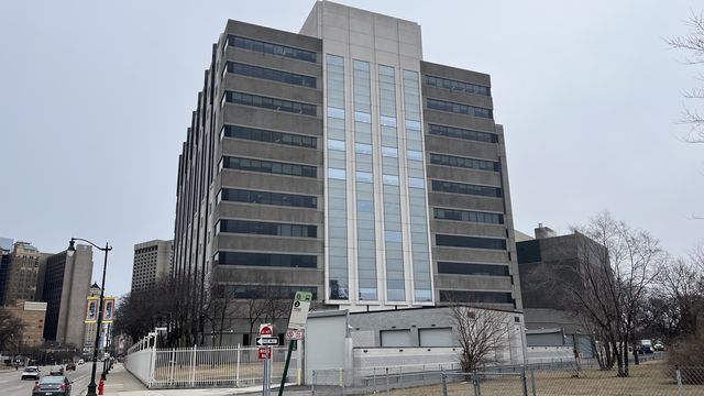 Detroit federal buildings eyed for sale under Trump administration plan ...