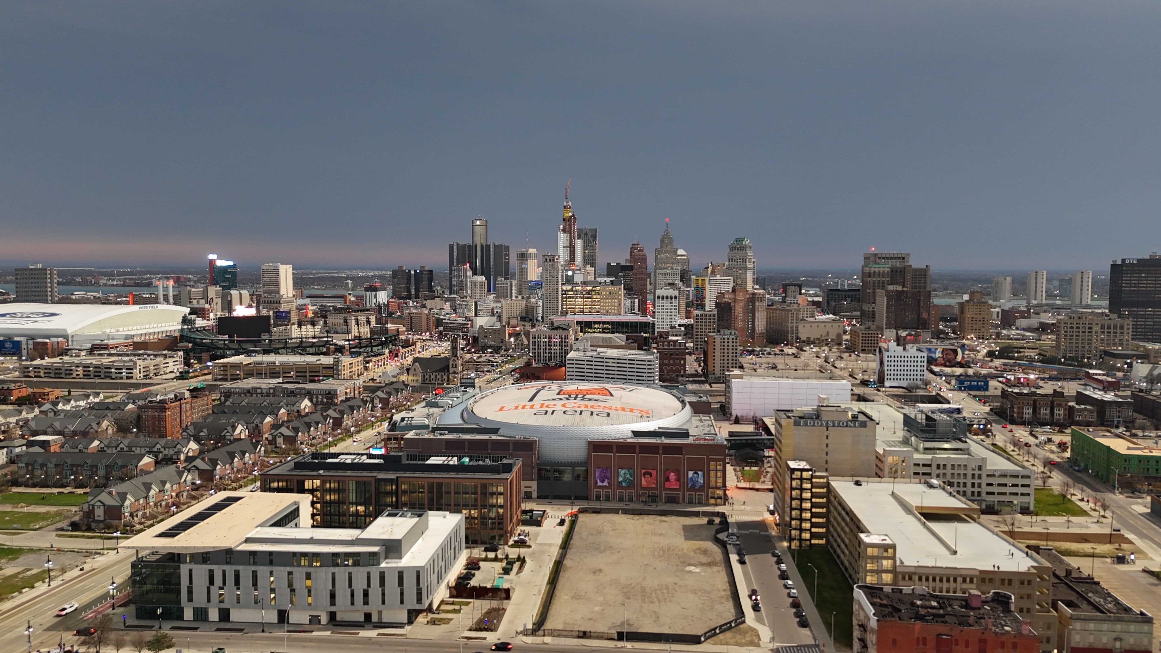 How Detroit viewed the eclipse from the riverfront - Axios Detroit