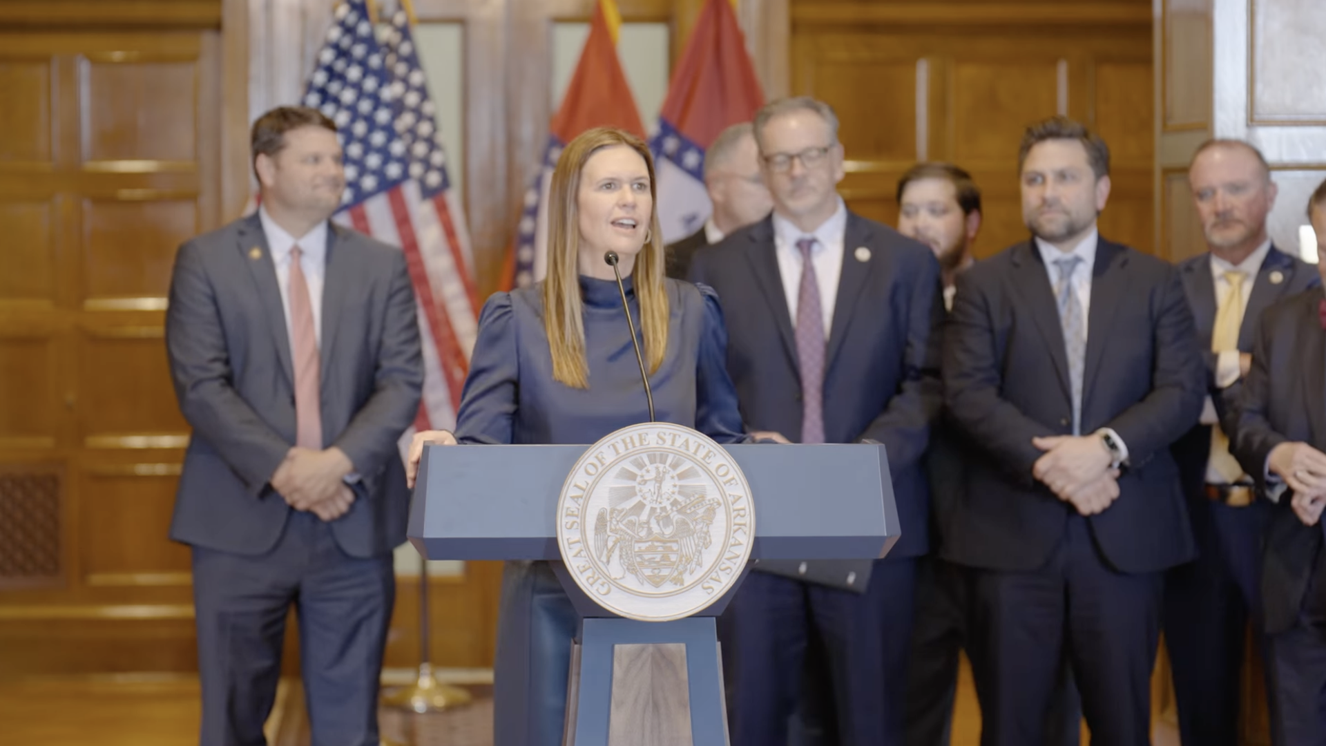 Gov. Sarah Huckabee Sanders touts legislative wins, Dems cite power ...