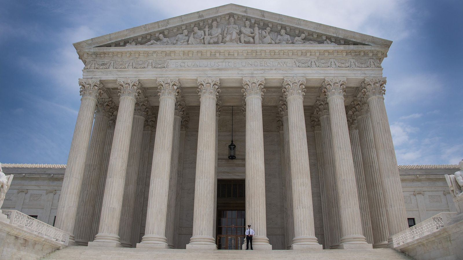 An inside look at the Supreme Court's famous basketball court