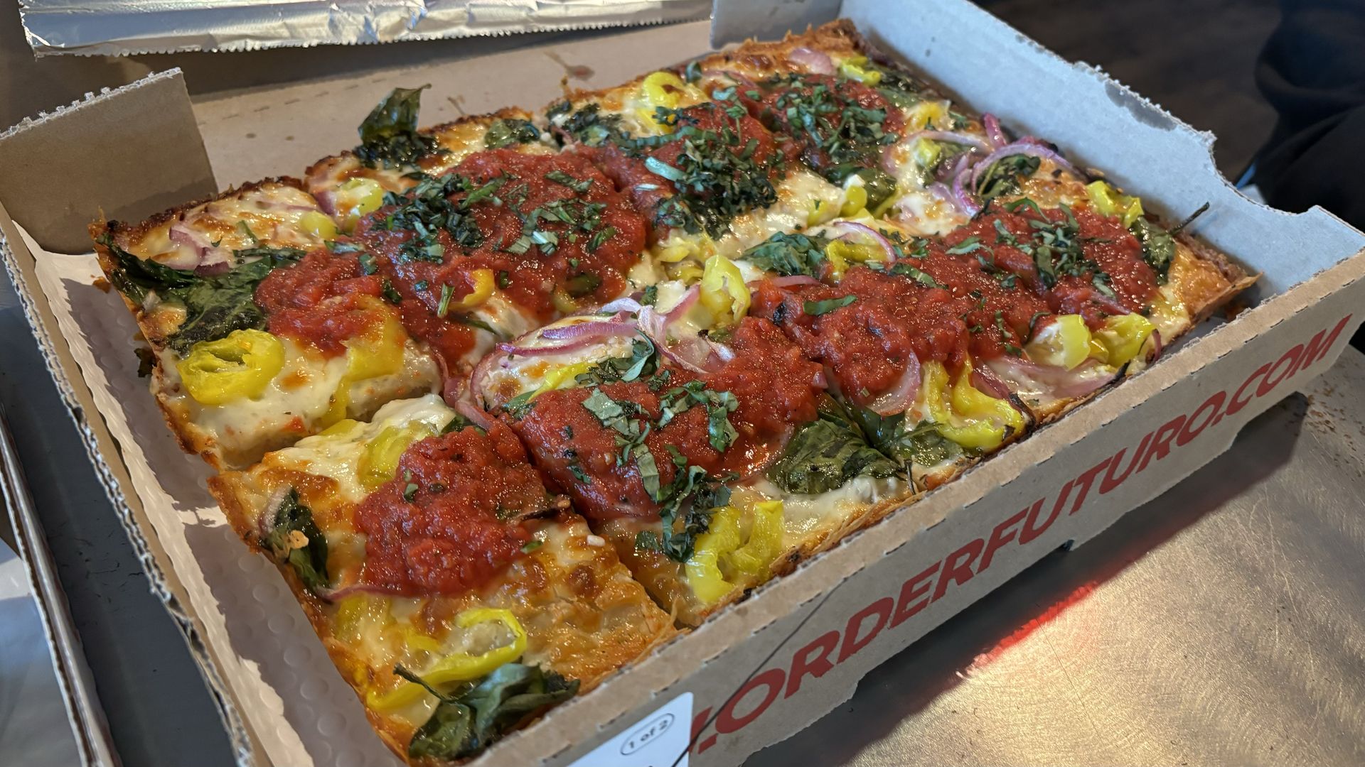 Futuro brings Detroit-style pizza to Indy - Axios Indianapolis