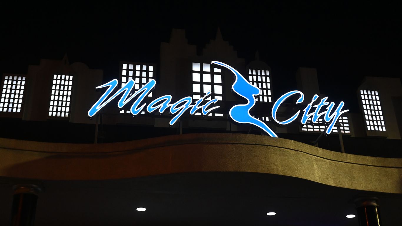 Atlanta sounds off after NBA cancels Hawks' Magic City event - Axios ...