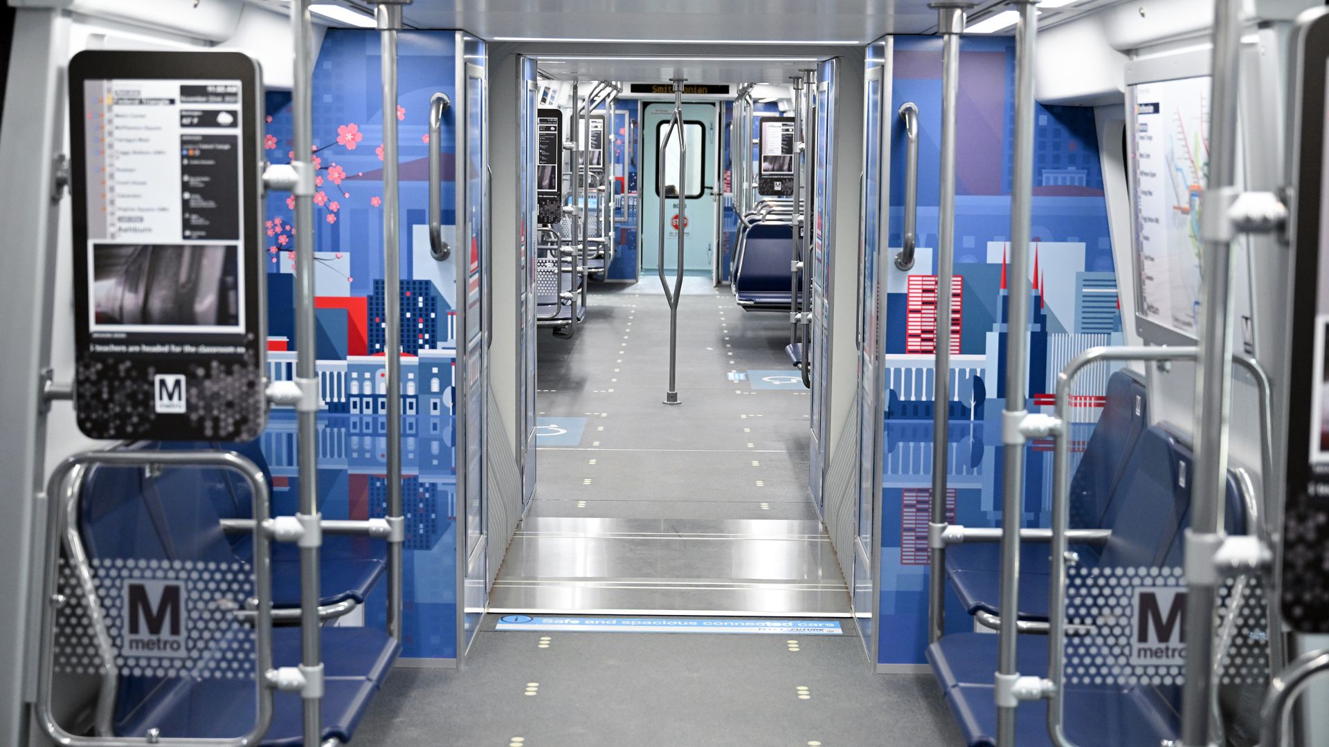 New Metro train car 8000 series on display at National Mall expo ...