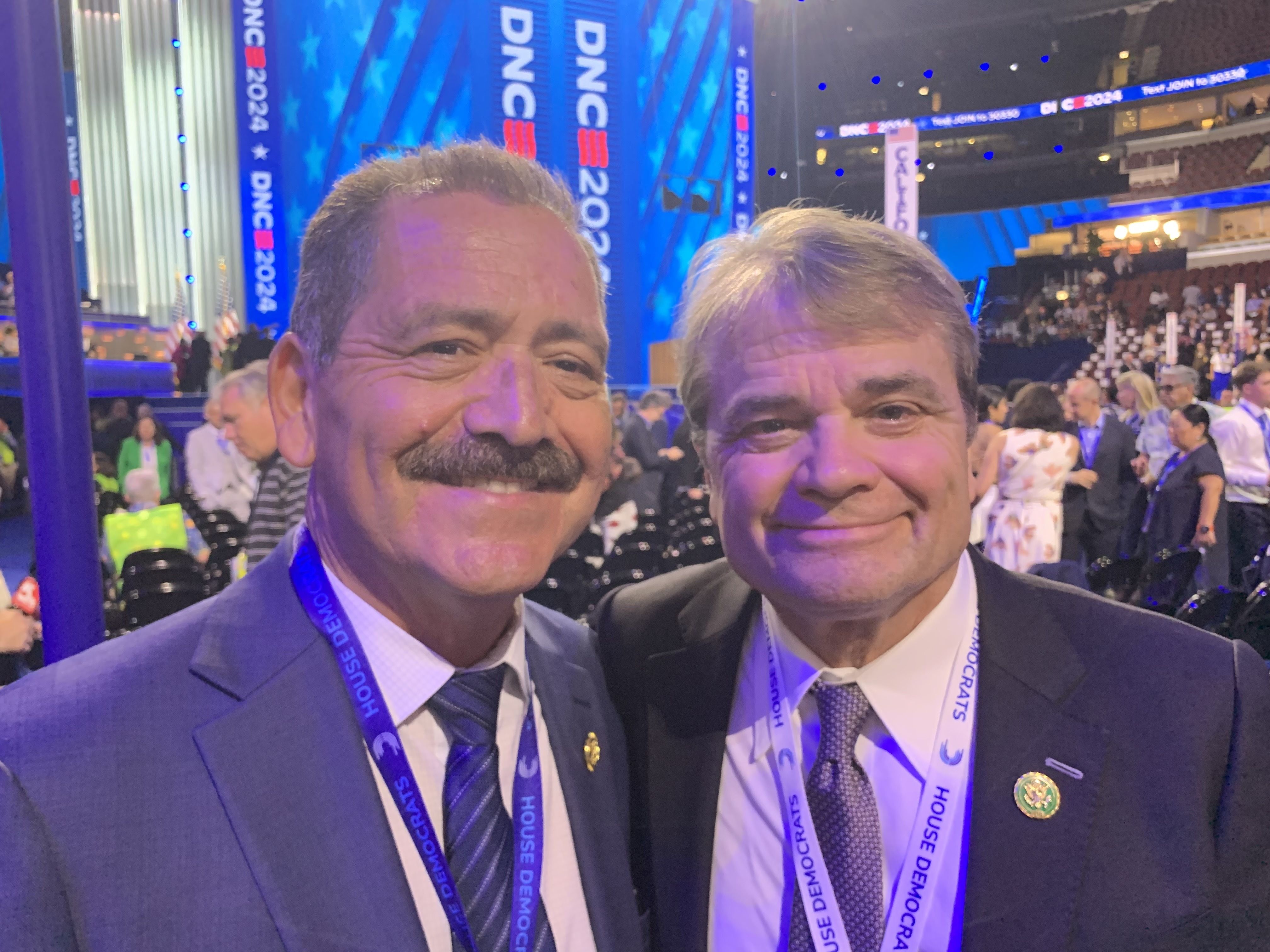 Chicago speakers take stage at Democratic National Convention - Axios ...