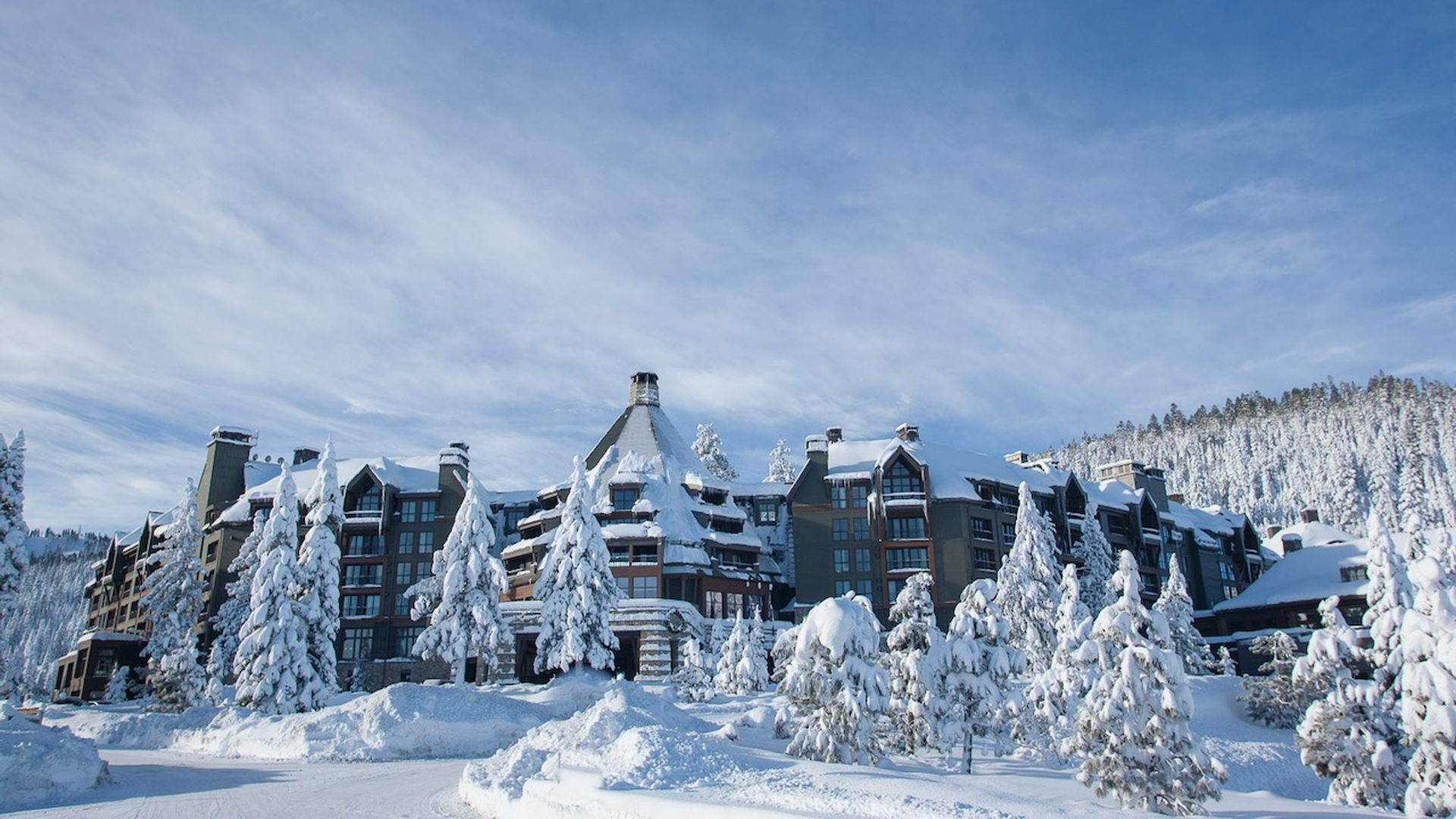 The top six luxury resorts in the West for a winter staycation - Axios ...