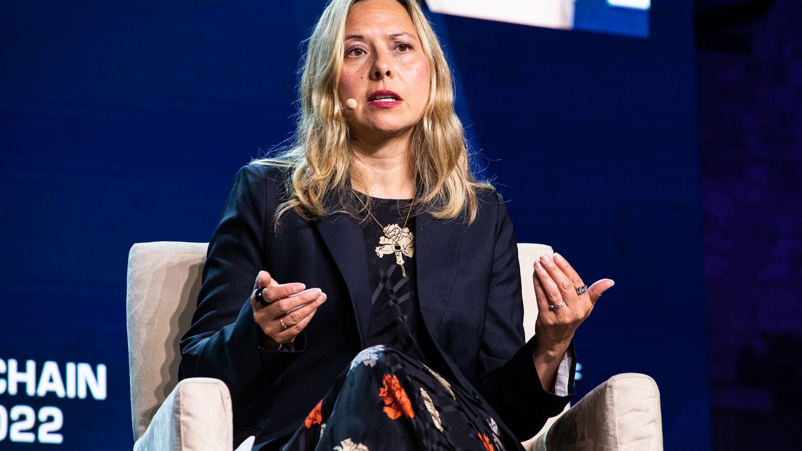 CFTC commissioner: Crypto investors should be broken into two categories