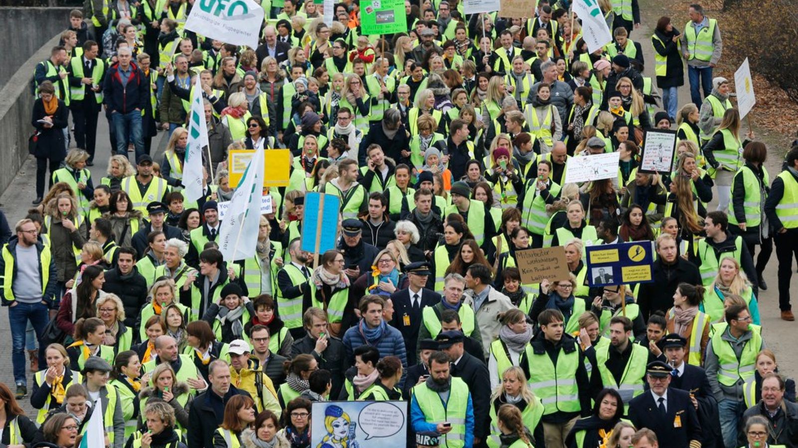 German labor leaders embrace the robot revolution