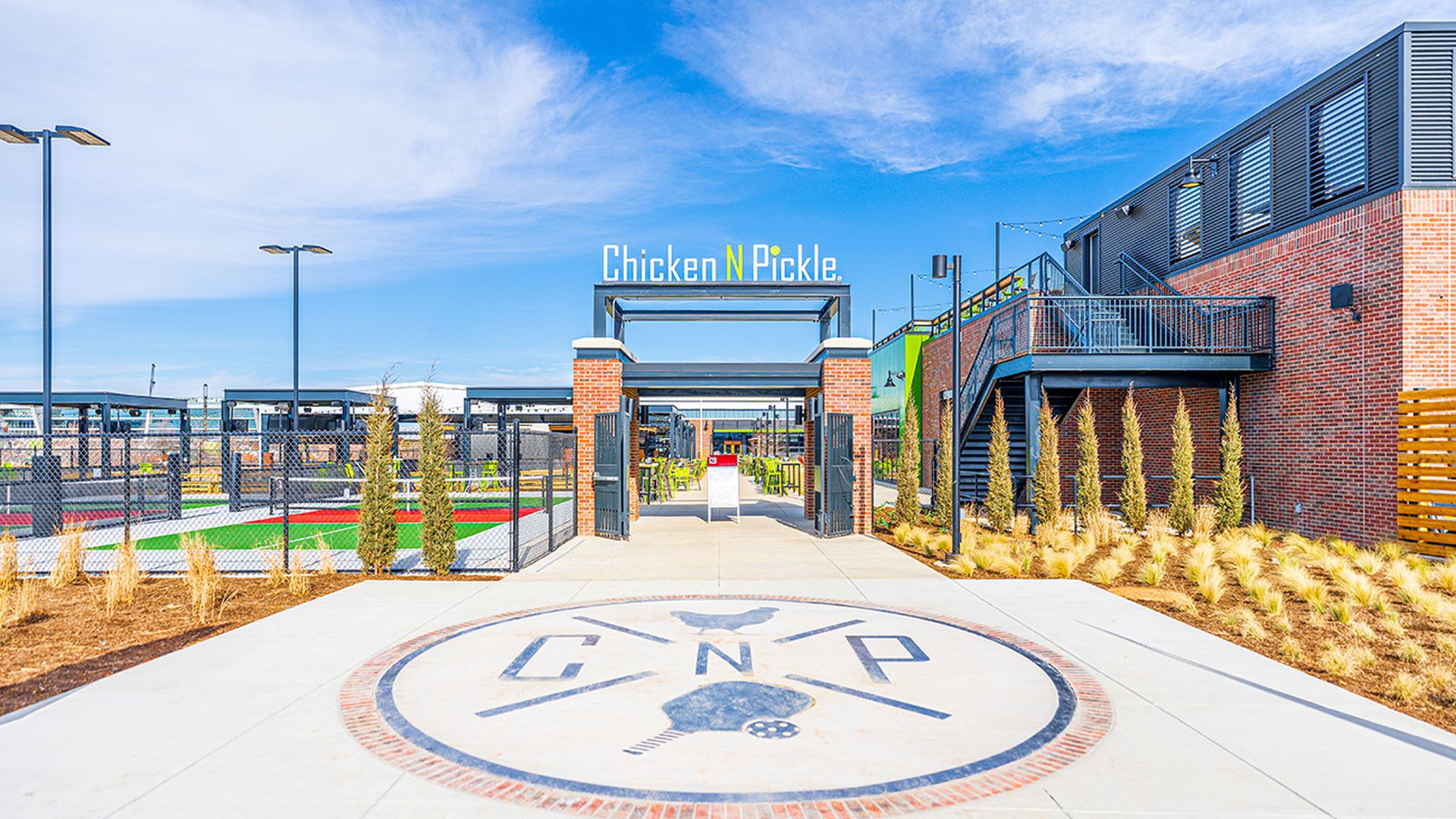 Popular pickleball restaurant and bar “exploring” Charlotte expansion ...