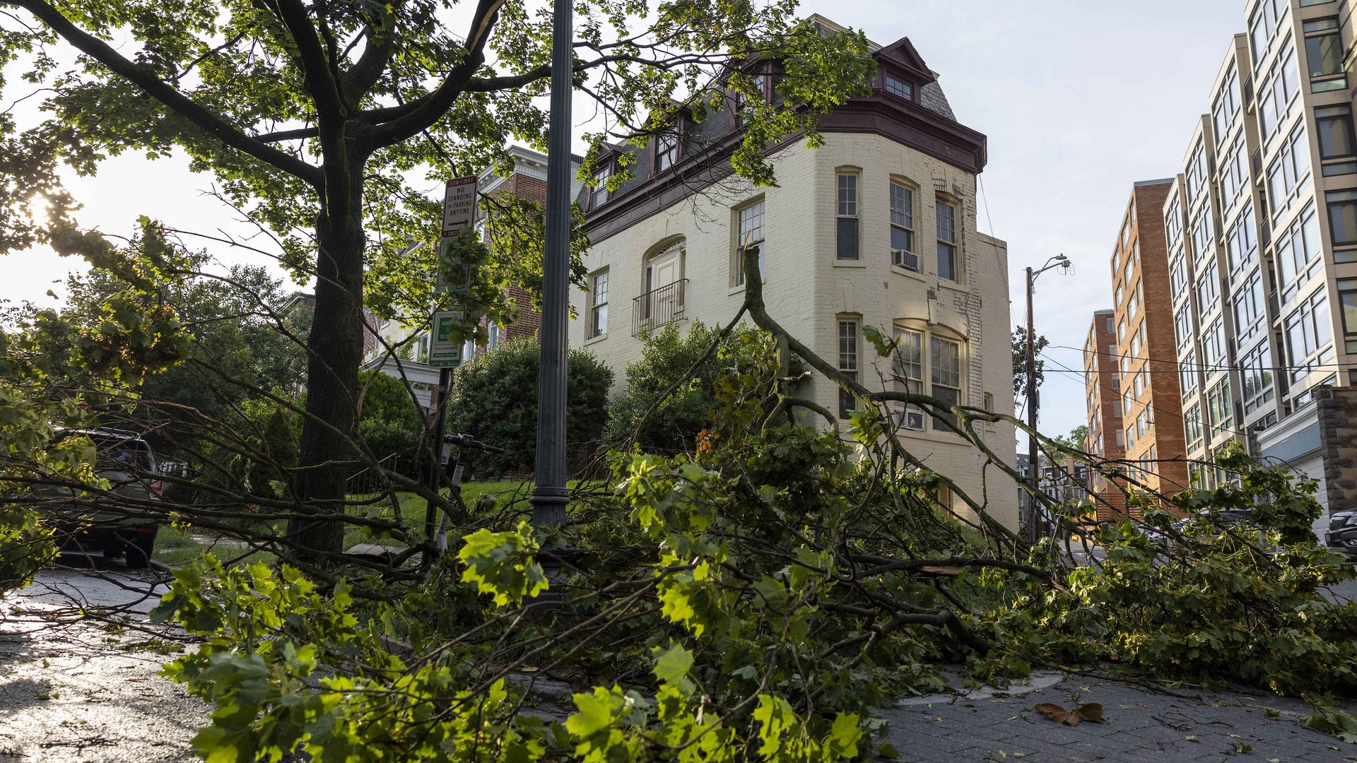 Thousands still without power after severe storms strike the D.C. area ...