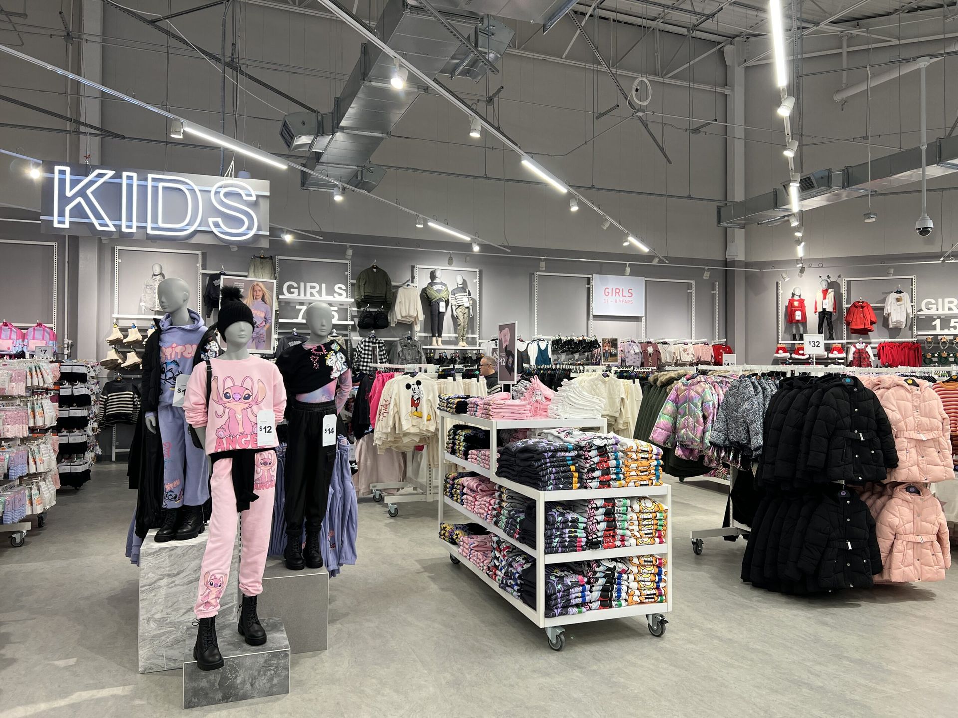 Budget-friendly European retailer Primark opening soon in Concord Mills ...