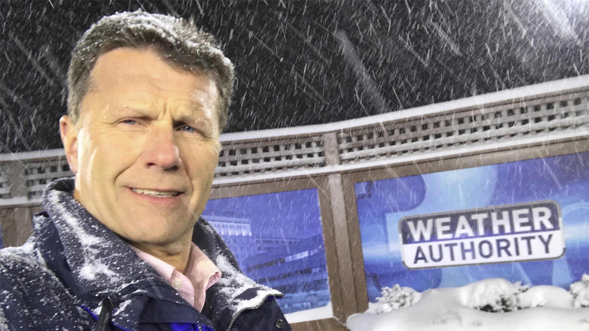 Planning an outdoor wedding? This “Meteorologist to the Stars” offers ...