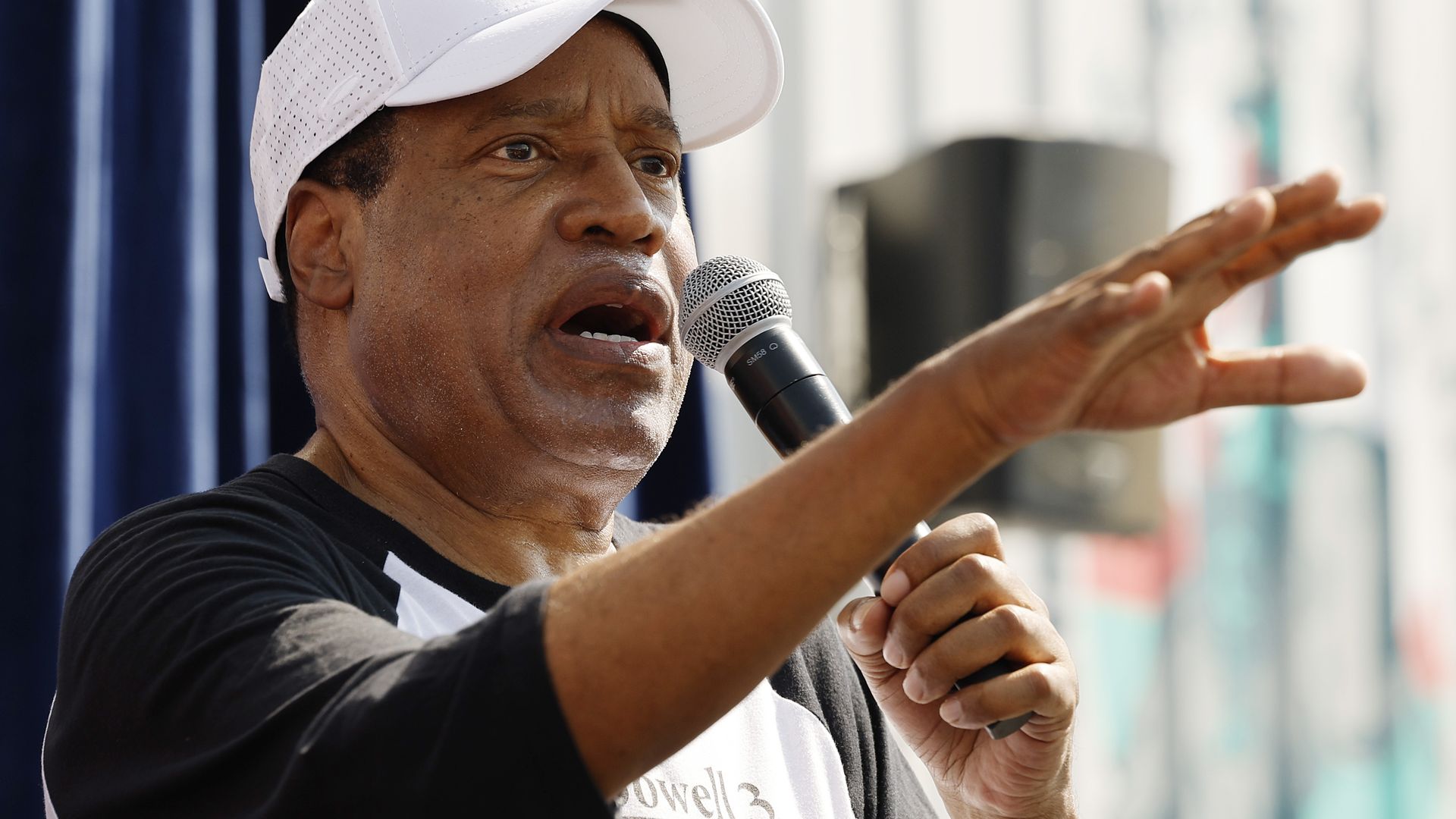 Larry Elder ends 2024 presidential bid and endorses Trump