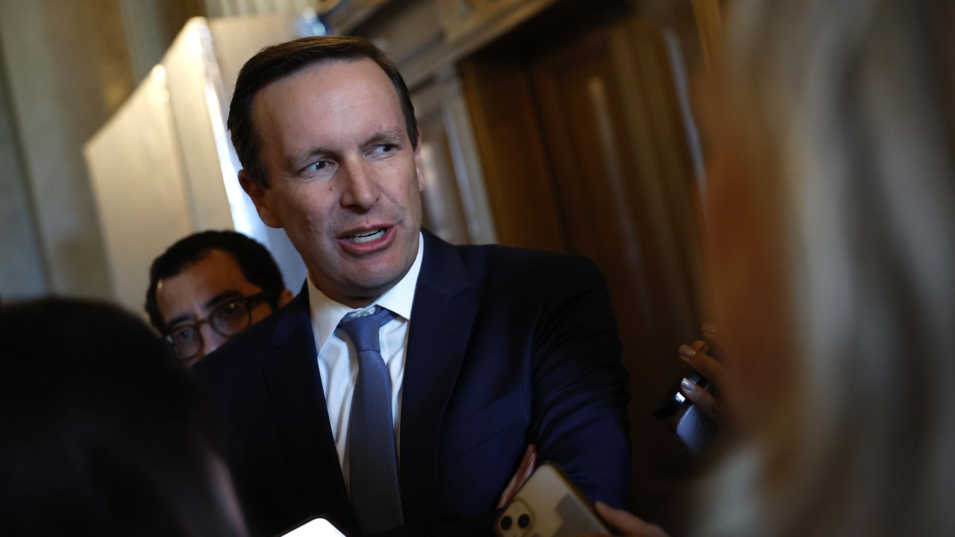 Sen. Chris Murphy says Harris endorsements weren't "pre-organized"