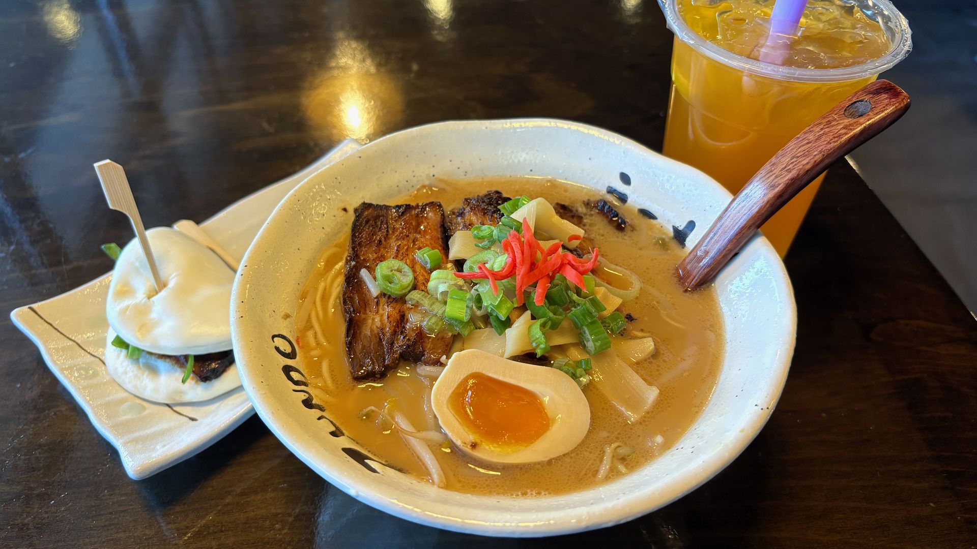Zundo Ramen Westerville review: Tonkotsu pork, bubble tea and more ...
