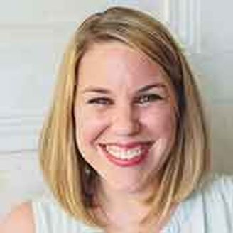 Caroline Arey - Axios