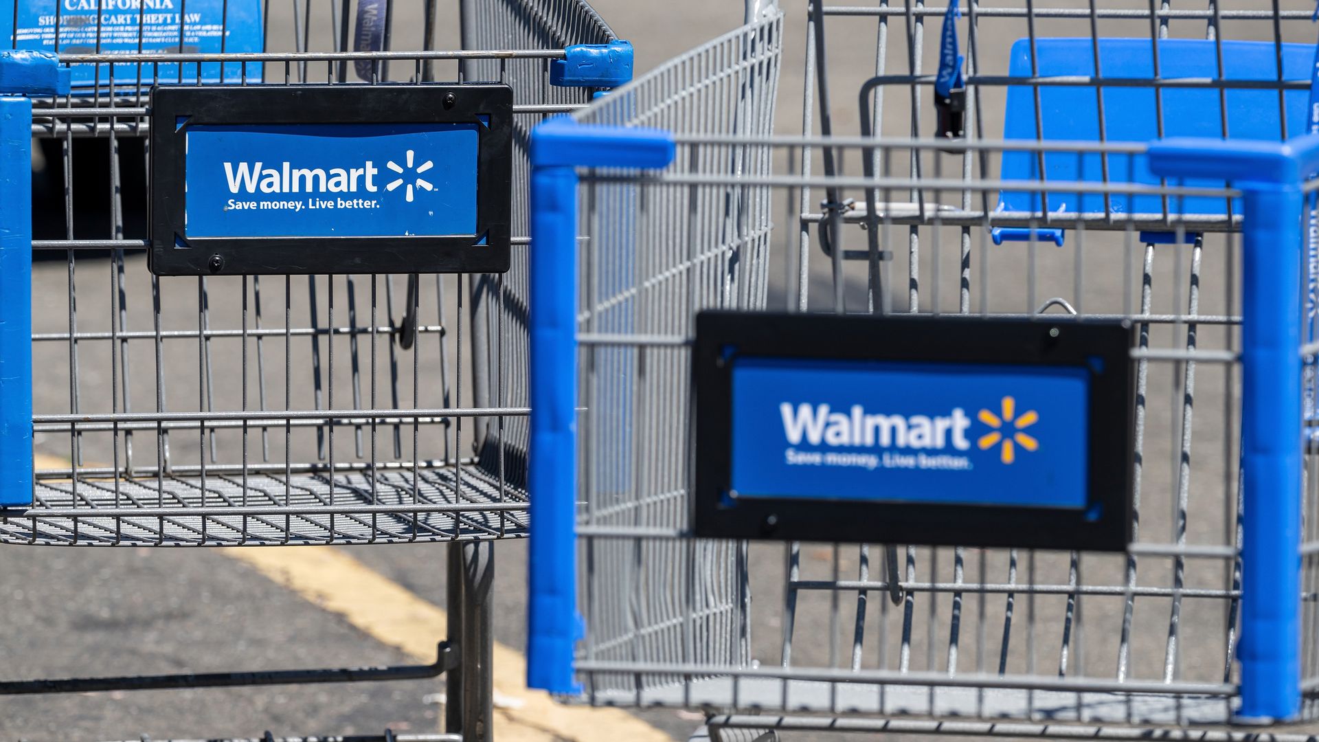 Walmart says tariffs pushing up costs, changing spending